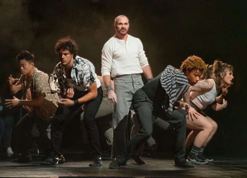 San Francisco: "Dear San Francisco" Immersive Acrobatic Show - Who Will Love This Show?