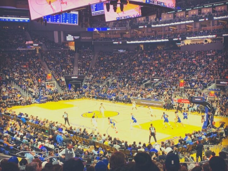 San Francisco: Golden State Warriors Basketball Game Ticket - The Experience at Chase Center