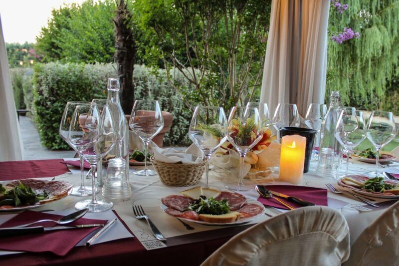 San Gimignano: Lunch or Dinner at a Winery with Wine Tasting - A Deep Dive into the Experience