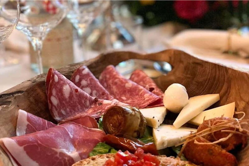 San Gimignano: Tasting of Tuscan Wines and Cheeses - The Learning Experience