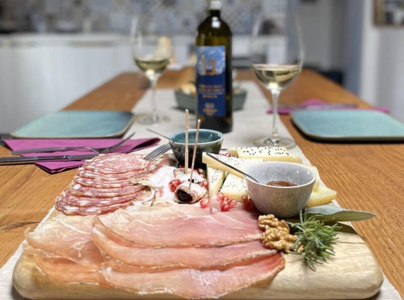 San Gimignano: Vineyard and Cellar Tour with Wine Tasting - The Experience from the Perspective of Past Visitors