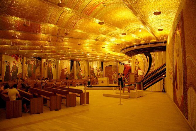 San Giovanni Rotondo private guide: amazing spiritual experience with St. Pio - Exploring San Giovanni Rotondo with a Private Guide