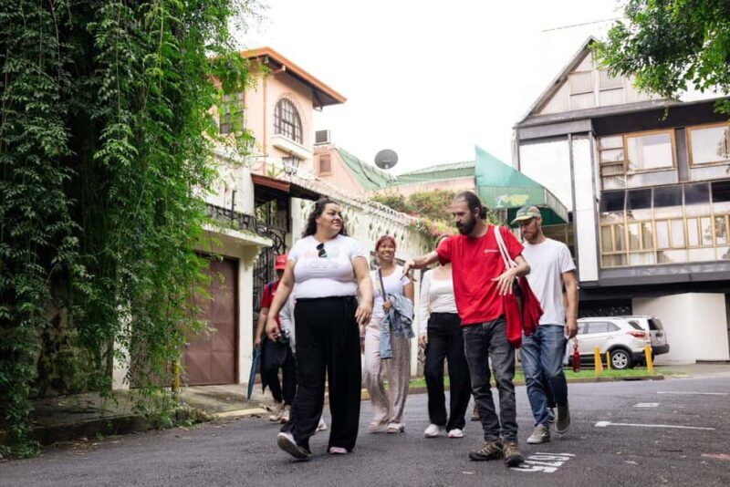 San José: Night Food and Culture Tour with Dinner - FAQs