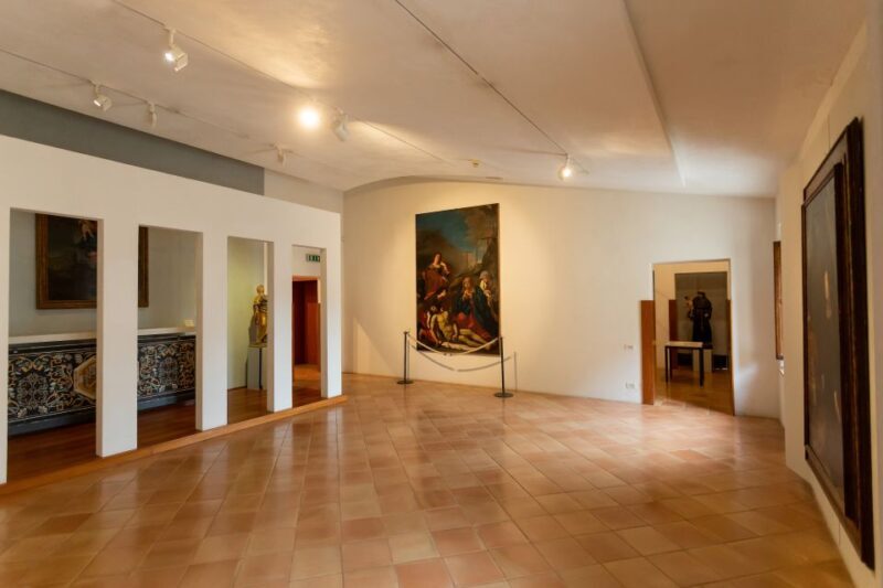 San Leo: Fortress Entry Ticket and Cagliostro's Prison - Practical Details and Tips