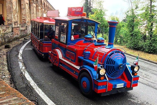 San Luca Experience Tour skip the line and Food Tasting - FAQs