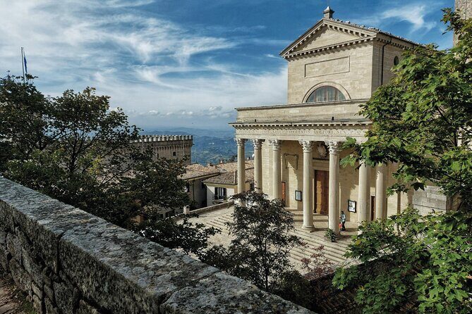 San Marino Walking Tour with Audio and Written Guide - FAQ