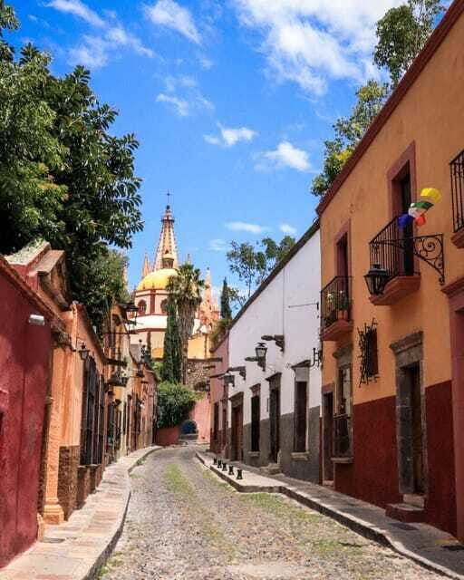 San Miguel de Allende: Discover the Charm and History - Who Would Enjoy This Experience?