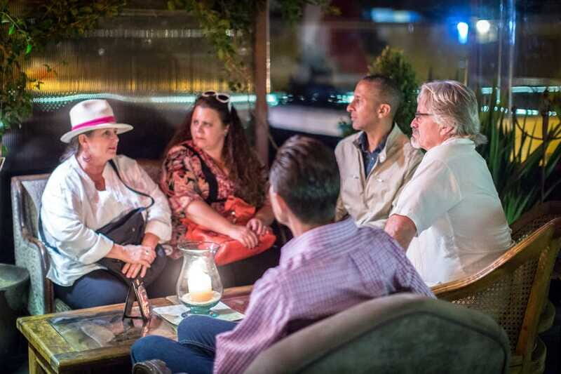 San Miguel: Landmarks and Lunch Walking Tour in English - The Sum Up