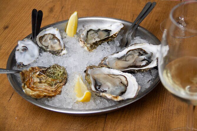 San Sebastian Food & Pintxos Tour with 12 Food & Drinks Tastings - A Closer Look at the Itinerary