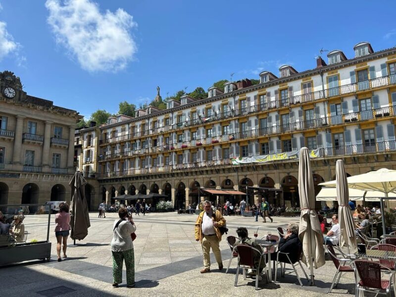 San Sebastian Food Tour with Pintxos & Drinks with a Local - Who Is This Tour Best For?