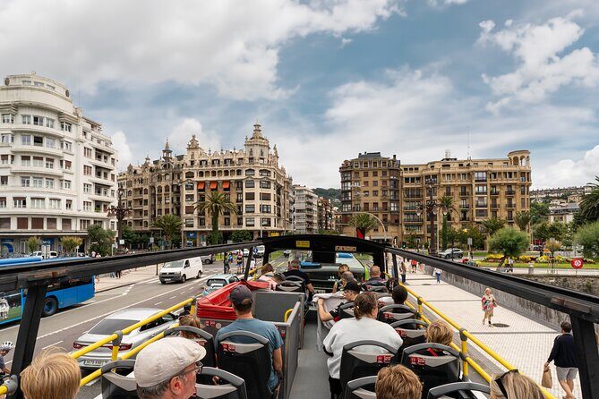 San Sebastian Hop On Hop Off Sightseeing Tour - What Travelers Say: Pros and Cons