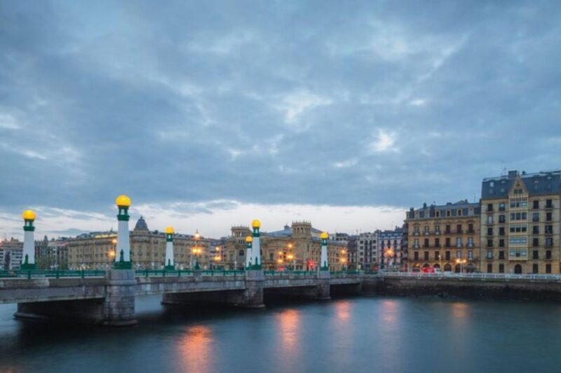 San Sebastian: Private custom walking tour with a guide - Exploring San Sebastian: A Private Custom Walking Tour Review