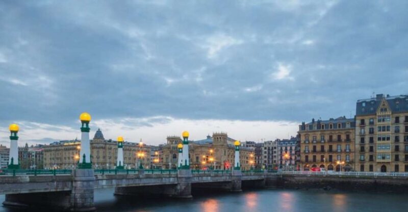 San Sebastian: Private custom walking tour with a guide - Why You Might Love This Tour