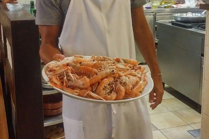 San Sebastián Private Food-Historical tour & meal at a Gastronomy Club - The Meal and Drinks