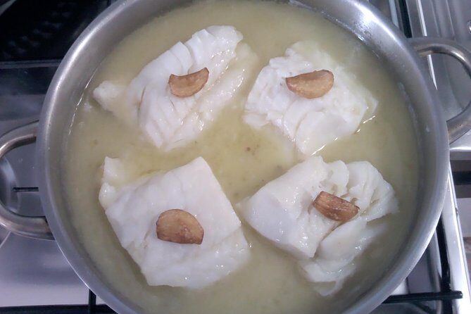 San Sebastián Private Food-Historical tour & meal at a Gastronomy Club - Authentic Insights from Reviewers