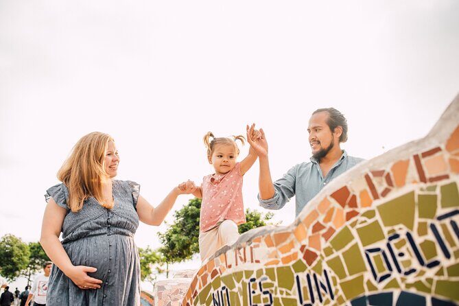 San Sebastian Private Photoshoots by local photographer - Who Should Consider This Experience?  