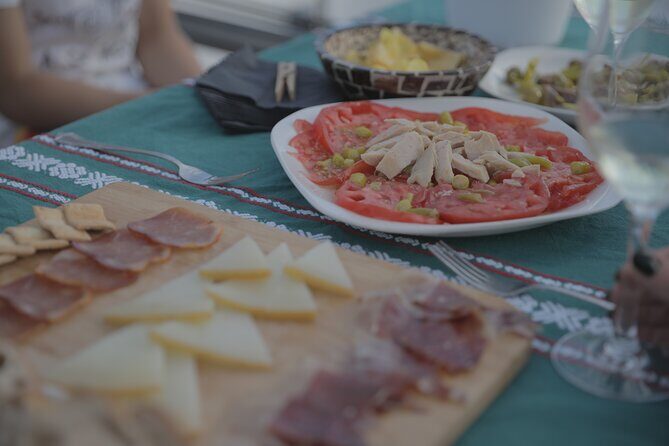 San Sebastian Private Sailing trips & Socioeducational boat tours - In The Sum Up