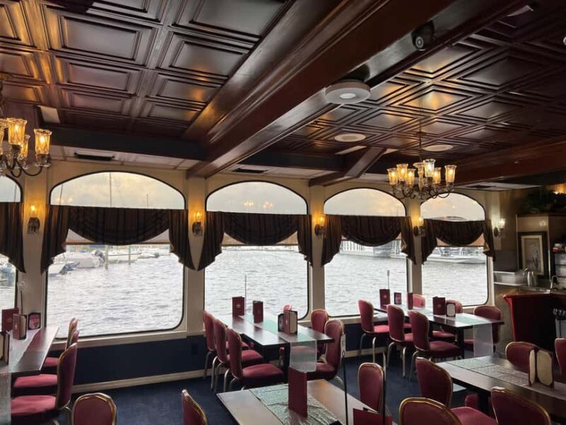 Sanford: St. Johns River Buffet Dinner Cruise - A Detailed Look at the Experience