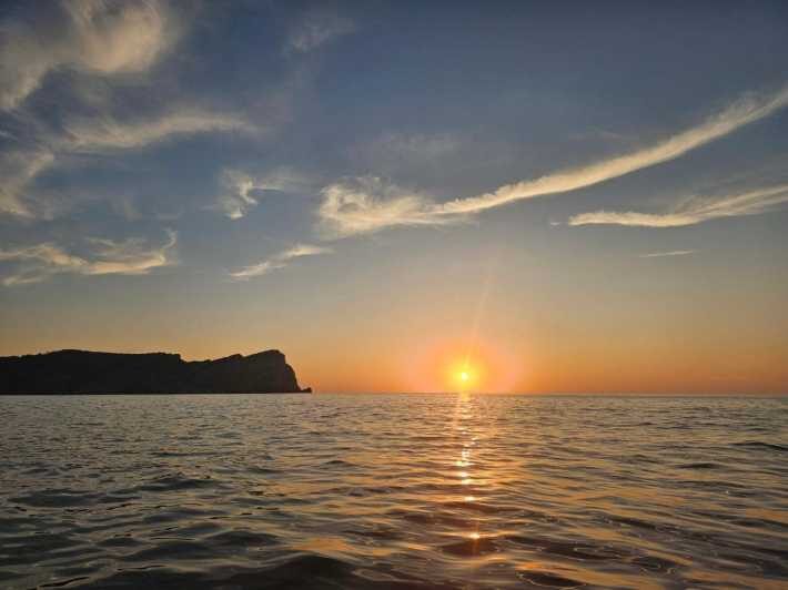 Sant Elm: Guided Kayak Sunset Tour with Picnic in a Cove - What to Expect from the Sant Elm Guided Kayak Sunset Tour