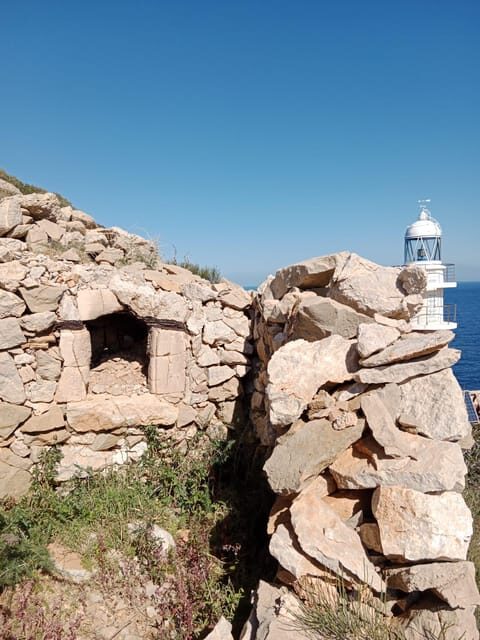 Sant Elm: Guided kayak tour to the Island Dragonera & Hiking - Authentic Experiences and Insider Tips