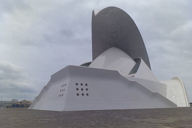 Santa Cruz de Tenerife Undefeated City - An In-Depth Look at the Santa Cruz de Tenerife Undefeated City Tour