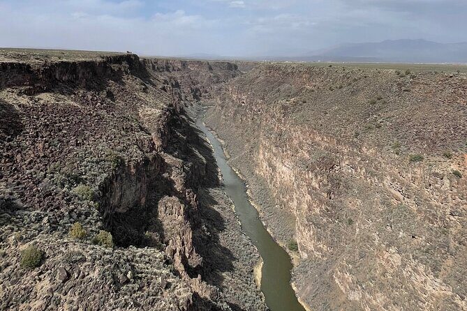 Santa Fe to Chimayo and Taos Pueblo Driving Tour - Discovering the Heart of Northern New Mexico: Santa Fe to Chimayo and Taos Pueblo Driving Tour