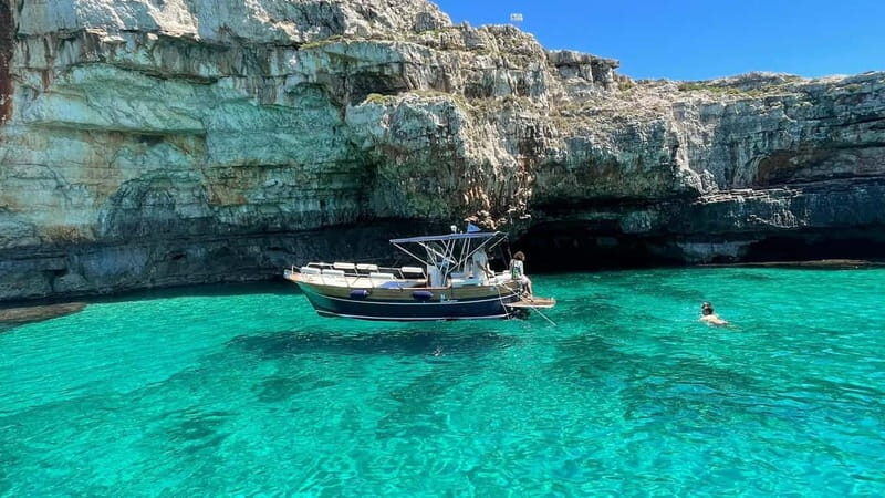 Santa Maria di Leuca : Tour in barca ,grotte e snorkeling - The Group Experience and Private Options