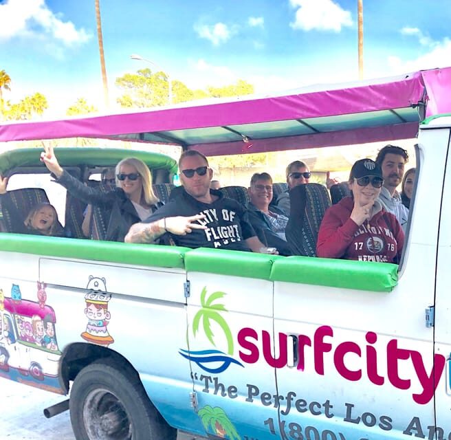 Santa Monica: Los Angeles Open-Air Van Tour with Stops - Guides and Customer Experience