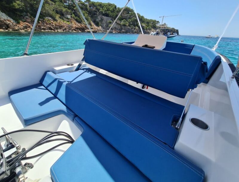Santa Ponsa: Private Boat Rental with No Licence Necessary - An in-depth look at the Santa Ponsa boat rental experience