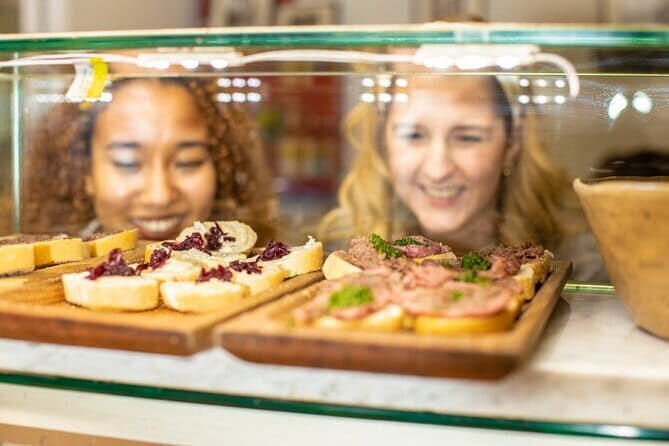 Sant'Ambrogio Market Food Tour with Tastings led by a local Chef - Key Points