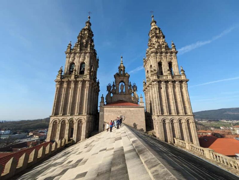 Santiago de Compostela: Cathedral & Carraca Tower Roofs Tour - Authentic Insights from Reviewers