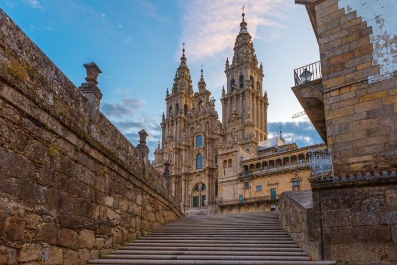 Santiago de Compostela Full-Day Tour From Porto - Practical Tips for Travelers