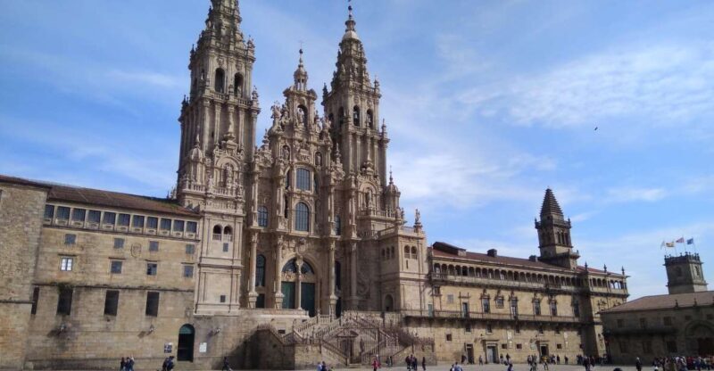 Santiago de Compostela & Valença - Private tour from Porto - Practical Details and Tips