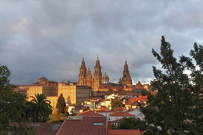 Santiago de Compostela & Viana do Castelo from Porto - Who Should Book This Tour?