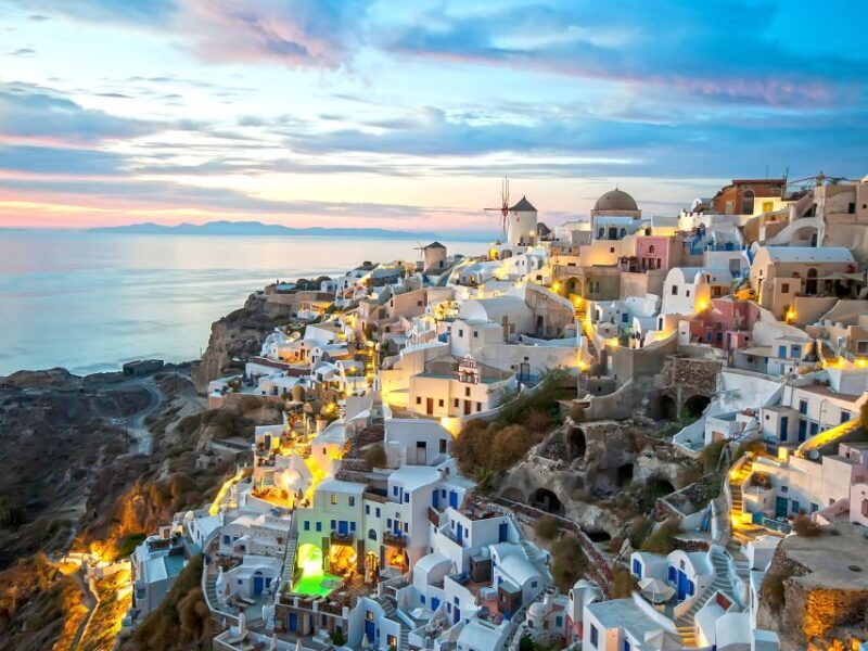 Santorini 2-Day Combo: Volcano Boat Cruise & Island Bus Tour - Day 2: The Island Bus Tour