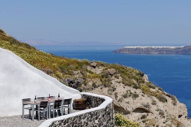 Santorini 6 hours Day tour and Lunch - The Sum Up