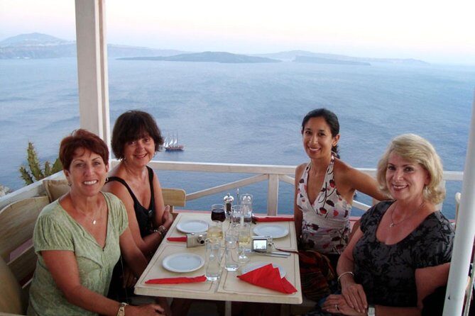 Santorini 8-Hour Private Tour with Hotel & Cruise Port Pickup - FAQ