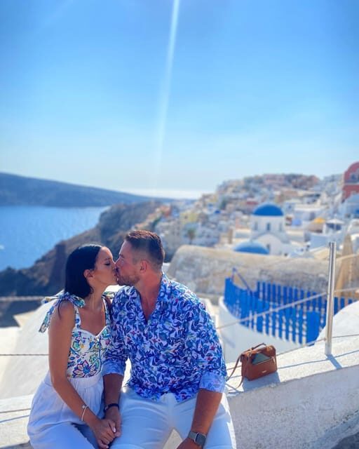Santorini Best of Custom Tour with Local Guide & Pick-Up - FAQ