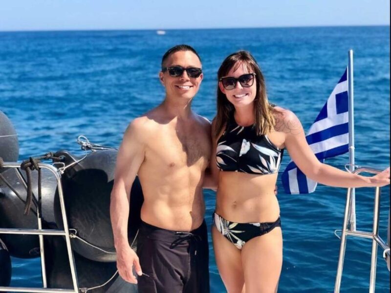 Santorini: Caldera Cruise with Greek Meal and Transfer - Key Points