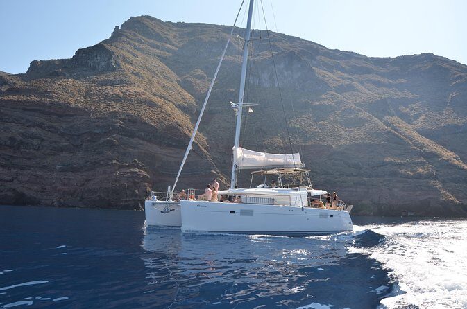 Santorini Caldera Gold Day Cruise with BBQ on board and Open Bar - Food & Drinks: A Feast at Sea