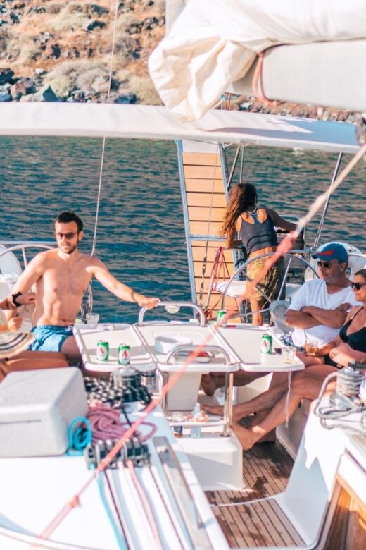 Santorini Caldera: Morning Sailing Cruise with Meal - An In-Depth Look at the Santorini Caldera Sailing Experience