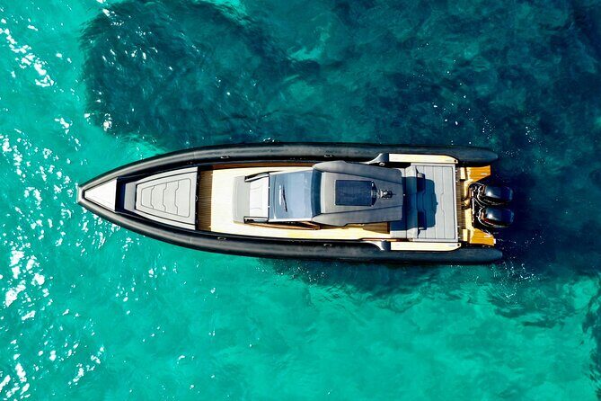 Santorini Caldera: Private Cruise with Speed Boat & Open Bar - Who Should Consider This Tour?