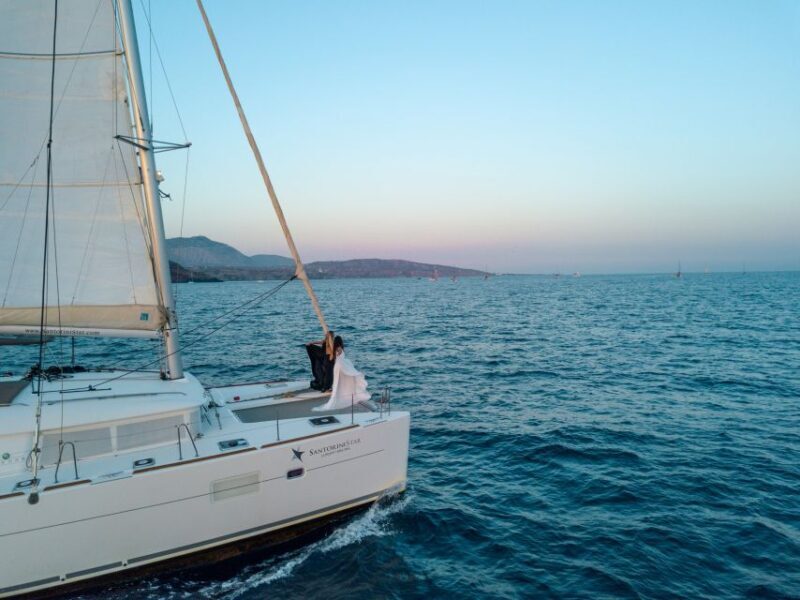 Santorini Catamaran Cruise with Swimming, Meal and Open Bar - The Experience from the Guest Perspective
