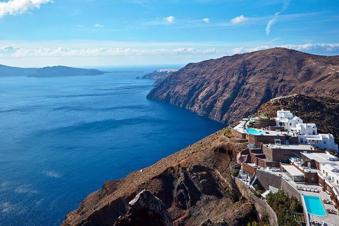 Santorini Classic highlights tour - An In-Depth Look at the Santorini Classic Highlights Tour