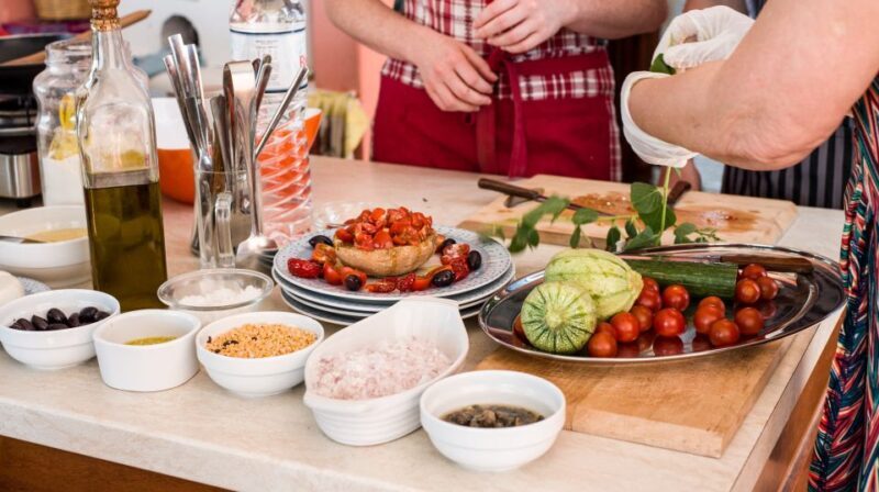 Santorini: Cooking Class and Easy Hike - The Heart of the Tour: Cooking Greek Flavors