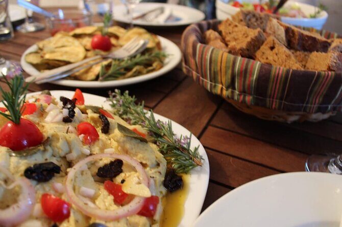 Santorini Family Farm Food & Wine Tour with Cooking Class - Who Is This Tour Best For?