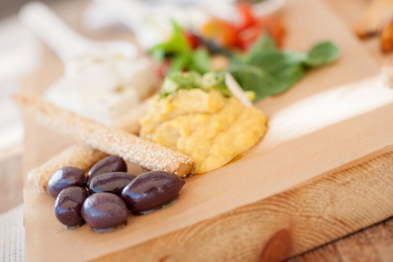 Santorini: Greek Food & Wine Tasting Tour - Who Is This Tour Perfect For?