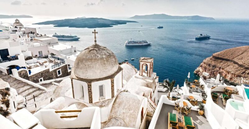 Santorini: Island Highlights Guided Day Trip with Oia Sunset - Guides and Customer Experience