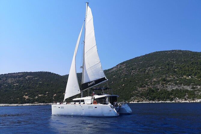 Santorini: Luxury Catamaran Cruise with Fresh Fish BBQ & Drinks - Who Will Love This Tour?