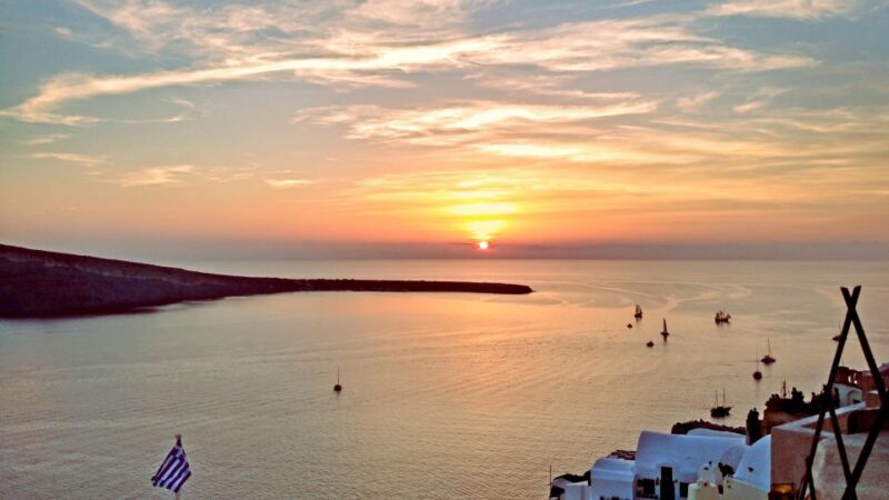 Santorini Panoramic Firostefani & Oia Blue Dome Private Tour - What Makes This Tour Stand Out?